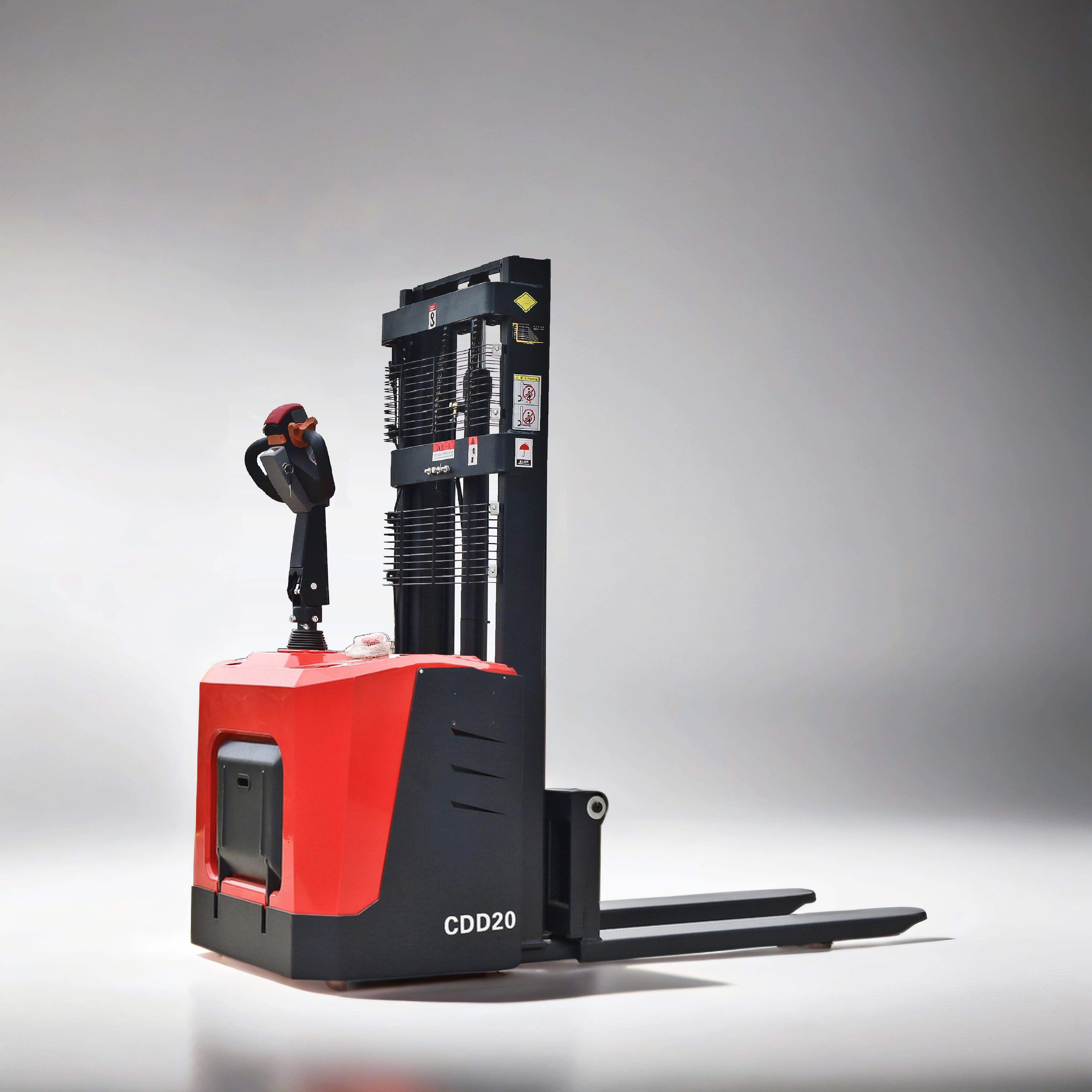 Specialized Forklift for Paper Rolls: Efficiency in Material Handling